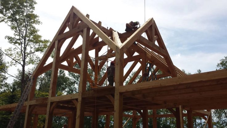 Presque Isle, WI | Custom Home | Custom Timber Frames