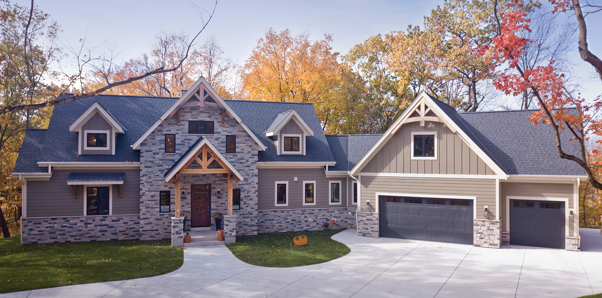 Making your Home Stand Out with Exterior Timber Framing | Custom Timber ...