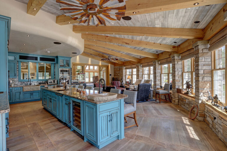 Timber Frame Home Builder & Contractor | Custom Timber Frames