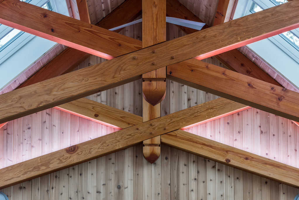 Timber Frame Indoor Pool | Custom Timber Frames